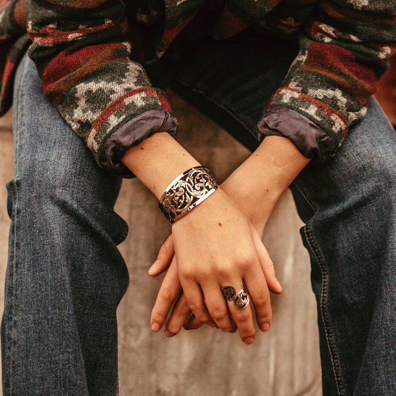 The Lydia Cuff – Vogt Silversmiths
