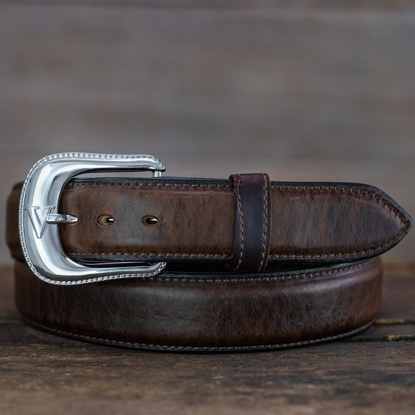 Smooth Bison Pull-Up in Brown – Vogt Silversmiths